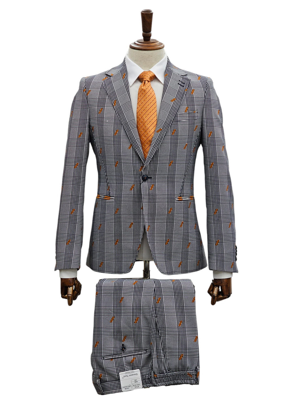 Giovanni Testi Brand offers a unique selection of Fashion Forward Suit